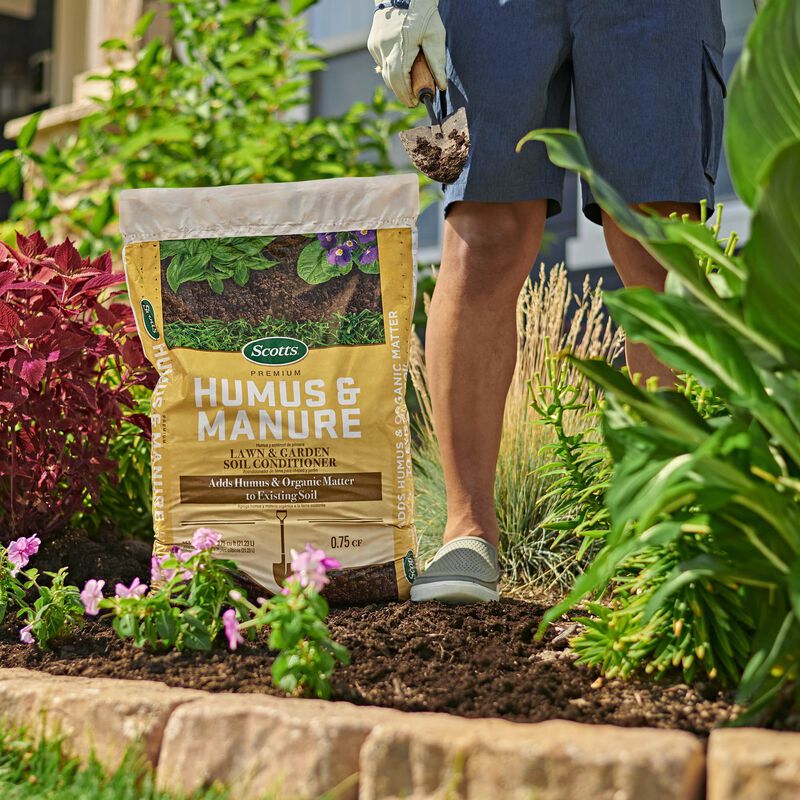 Scotts® Premium Humus And Manure - ScottsMiracle-Gro